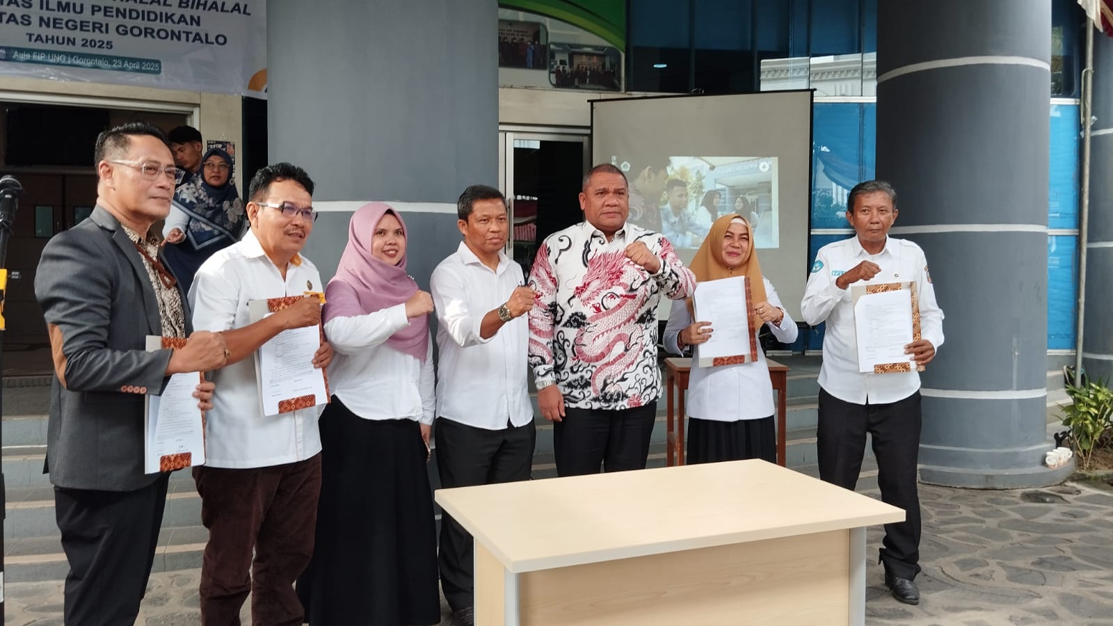 Rektor UNG Launching Program Studi Pendidikan Khusus dan menghadiri Halal Bihalal FIP - FIP UNG